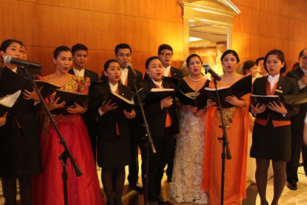 Paskong Pinoy at Pan Pacific Manila’s Christmas Tree Lighting Ceremony ...