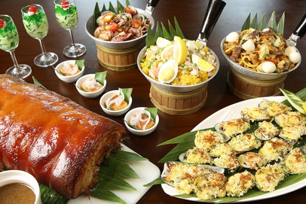 A Royal Buffet Fiesta for the Queen of the Family - COOK MAGAZINE