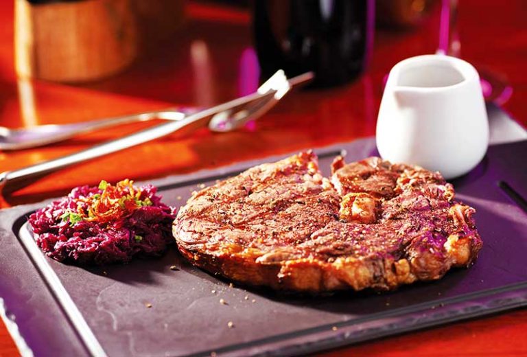 The Season of Canadian Beef - COOK MAGAZINE